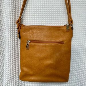 Isabelle | Bags | New Isabelle Crossbody Bag | Poshmark
